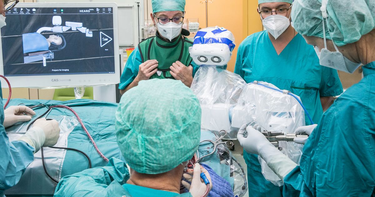 Operation successfully performed using new high-tech robot